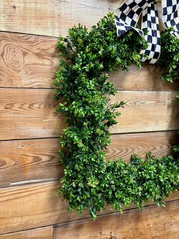 Checkerboard Boxwood Wreath - Bonnie Harms Designs